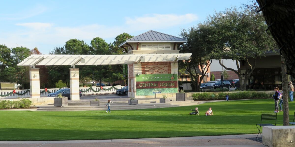 LaCenterra at Cinco Ranch | Artificial Grass Project | SYNLawn